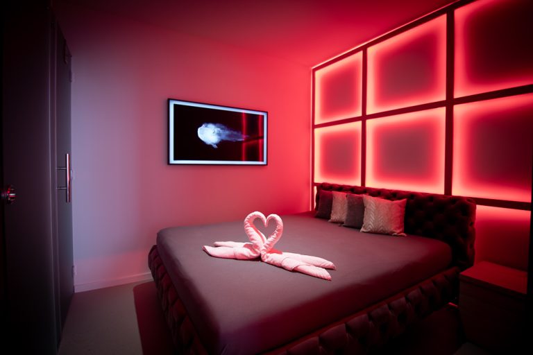 Club Maxim – Die Kontaktbar in Niederdorf Zürich